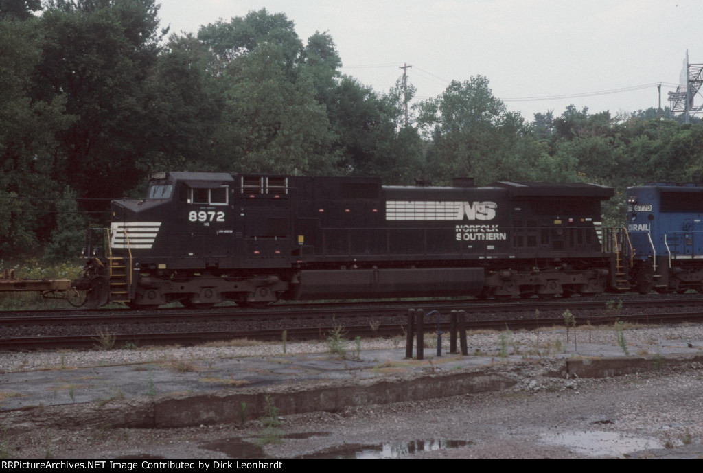 NS 8972